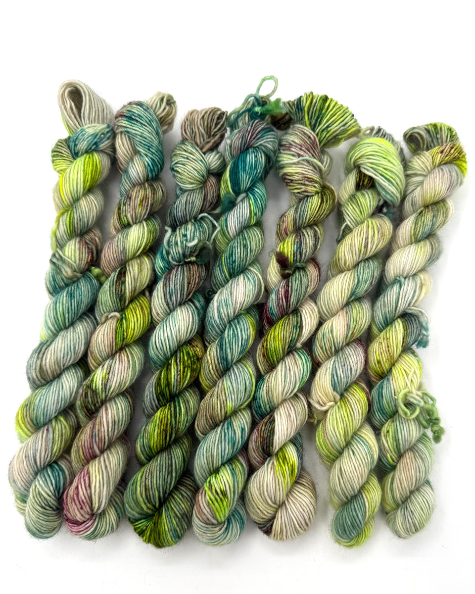 Mini Single: BOTANICAL: Early Allium – CamijoKnit